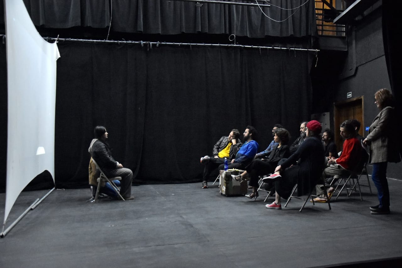 Escola Livre de Teatro abre inscrições para Núcleos de Iniciação ...